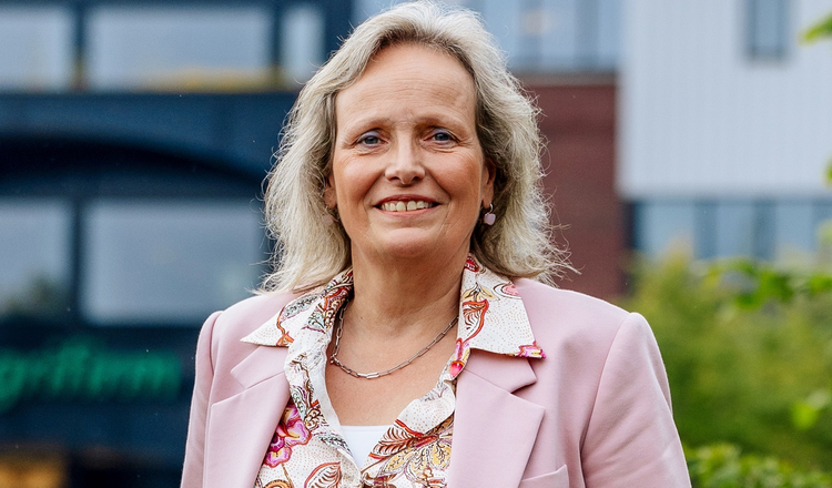 Jolanda van Haarlem volgt Angus Haslett op als CEO van CRV - CRV